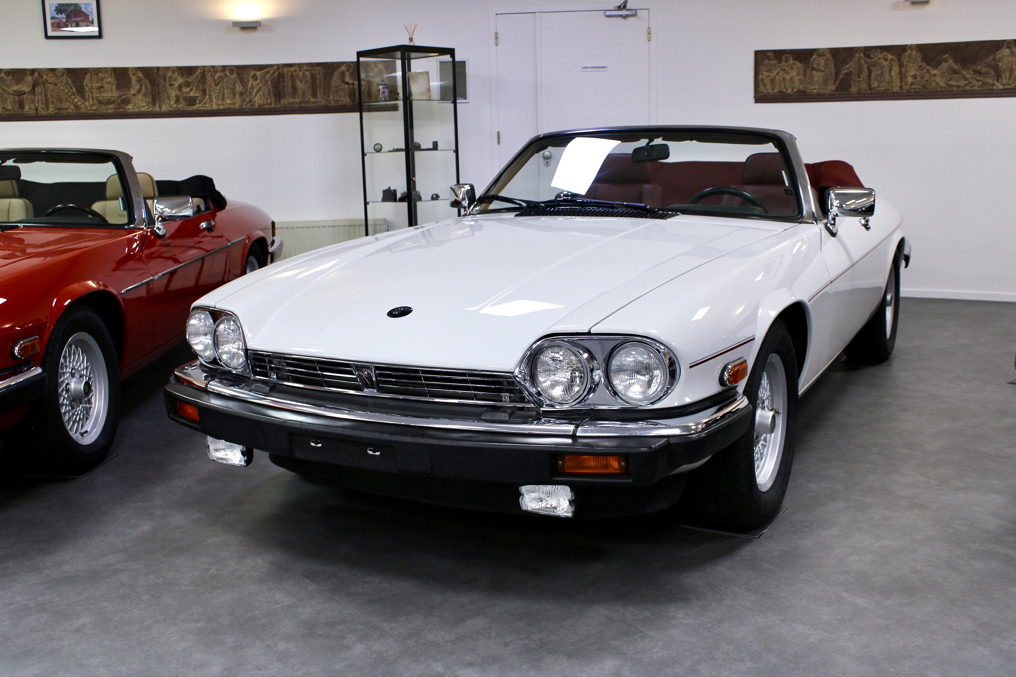 Jaguar XJS Cabrio VERKOCHT ! – Crombeen Oldtimers